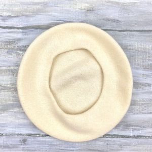 Arlin | Accessories | Vintage Arlin Fifth Avenue Classic French Cream ...